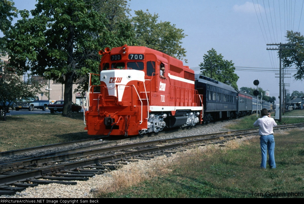 TP&W 700 Passenger Special